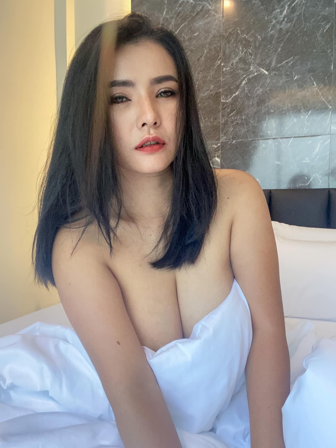 วาร์ป น้อง กล้วยแขก เน็ตไอดอลสาวหุ่นแซ่บ onlyfans เร้าใจสุดๆ